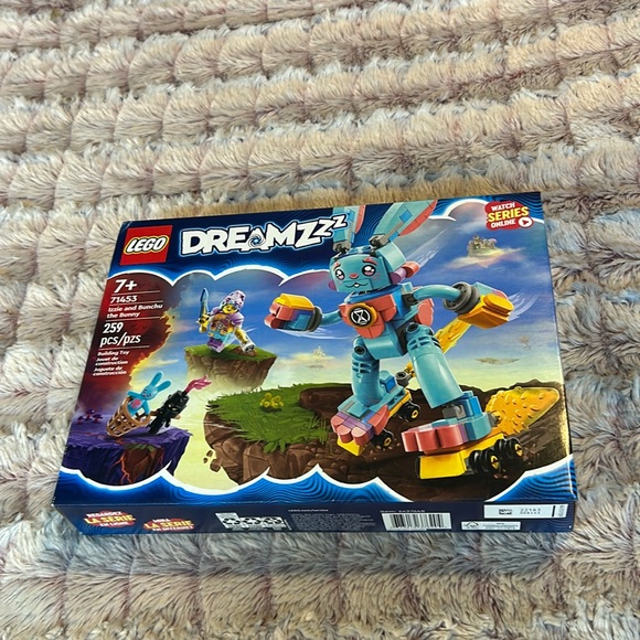 Lego | Toys | Lego 7453 Dreamzzz Izzie And Bunchu The Rabbit Building ...